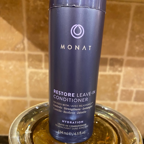 MONAT GLOBAL | Hair | New Monat Restore Leavein Conditioner 45 Fl Oz ...